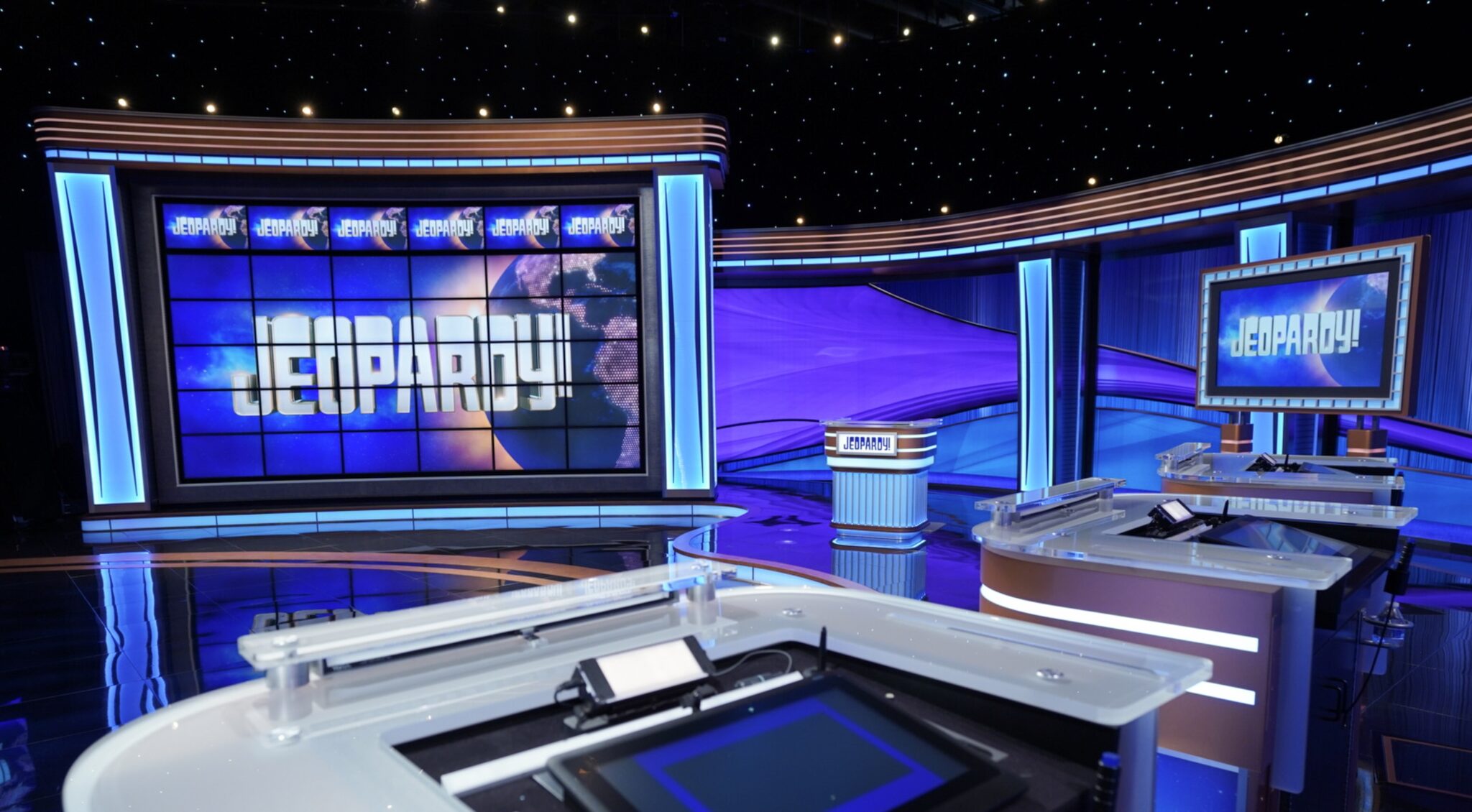 Bring to Your Bar – Jeopardy Bar League